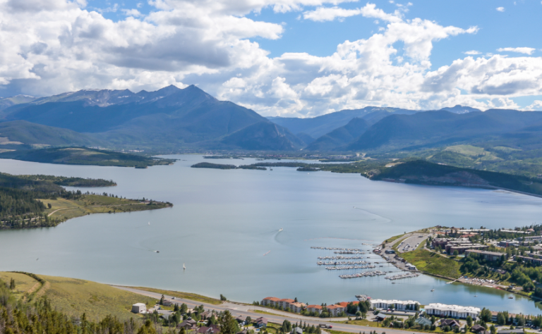 3 burning questions about Dillon’s lakeview condos and Uptown 240 ...